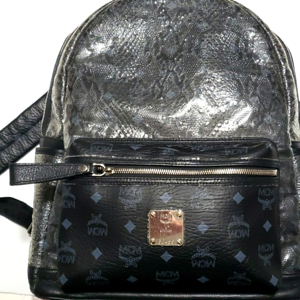 Mcm Limited Edition Snake Skin Leather Backpack - Gem
